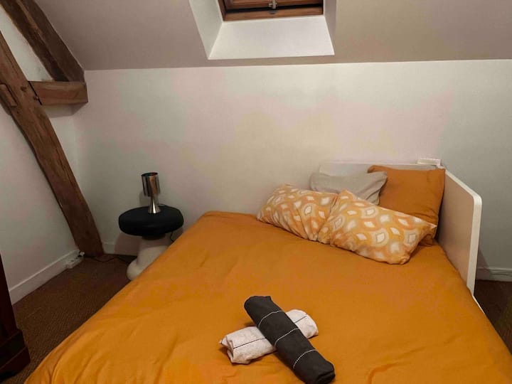 Chambre Cosy Dans Petite Maison - Les Andelys