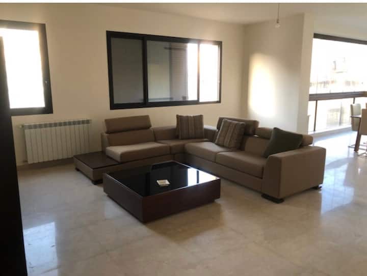 Modern Specious Two Bedroom Apparement Central - Beirut