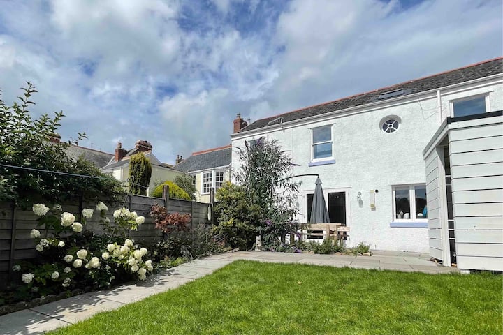 Lovely House & Garden In Seaside Town - Teignmouth