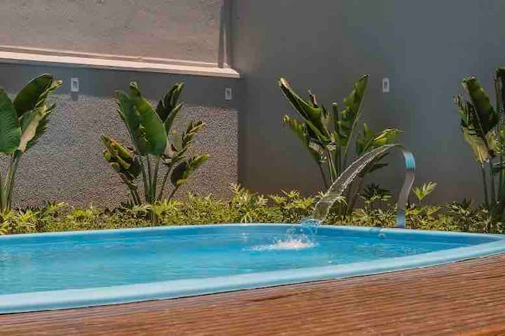 Casa Bombas Piscina Bombinhas Beira Mar 15 Pessoas - Porto Belo