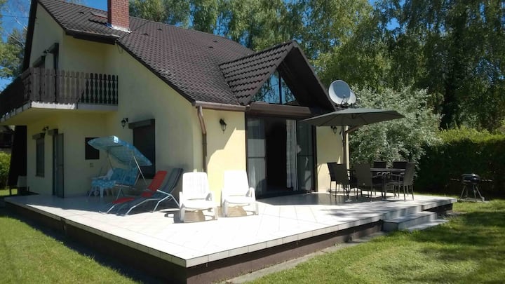 Gemütliche Haus Für 6-10  Pers. Beim Ufer. A***** - Hongarije