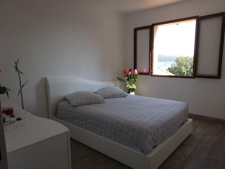 Villa Tamaris Vue Sur Mer Plage Terrasse Et Jardin - La Seyne-sur-Mer