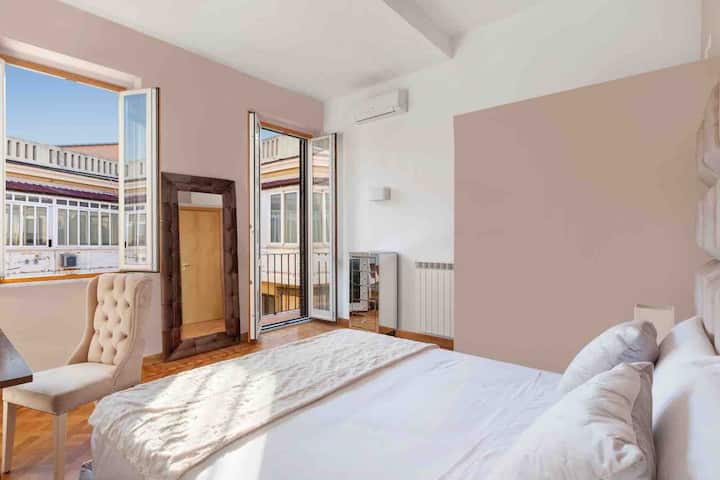 Modern Bright Apartment With Balcony - Rome