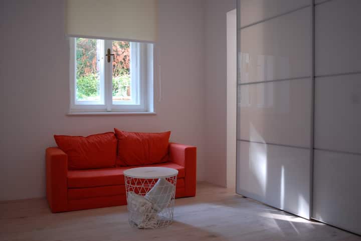 Private Garden Apartment - Brno