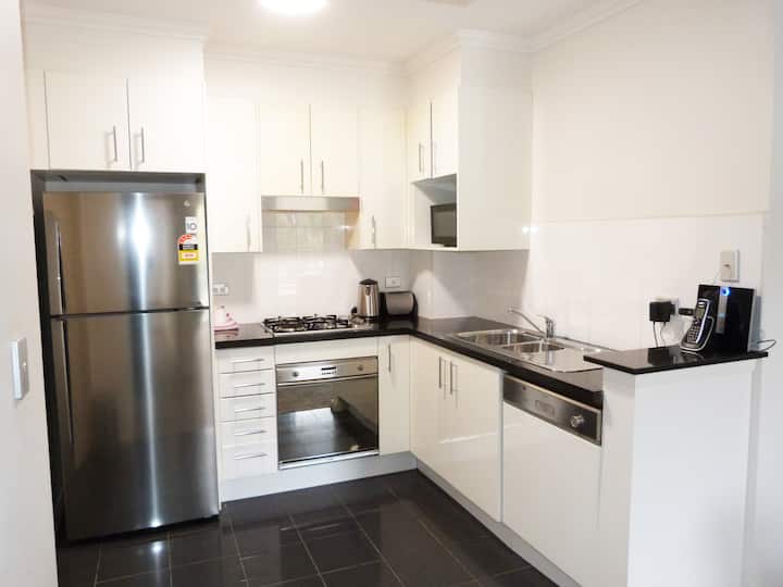 Ultra Convenient St Leonards Apartment Her007029 - Crows Nest, Australia