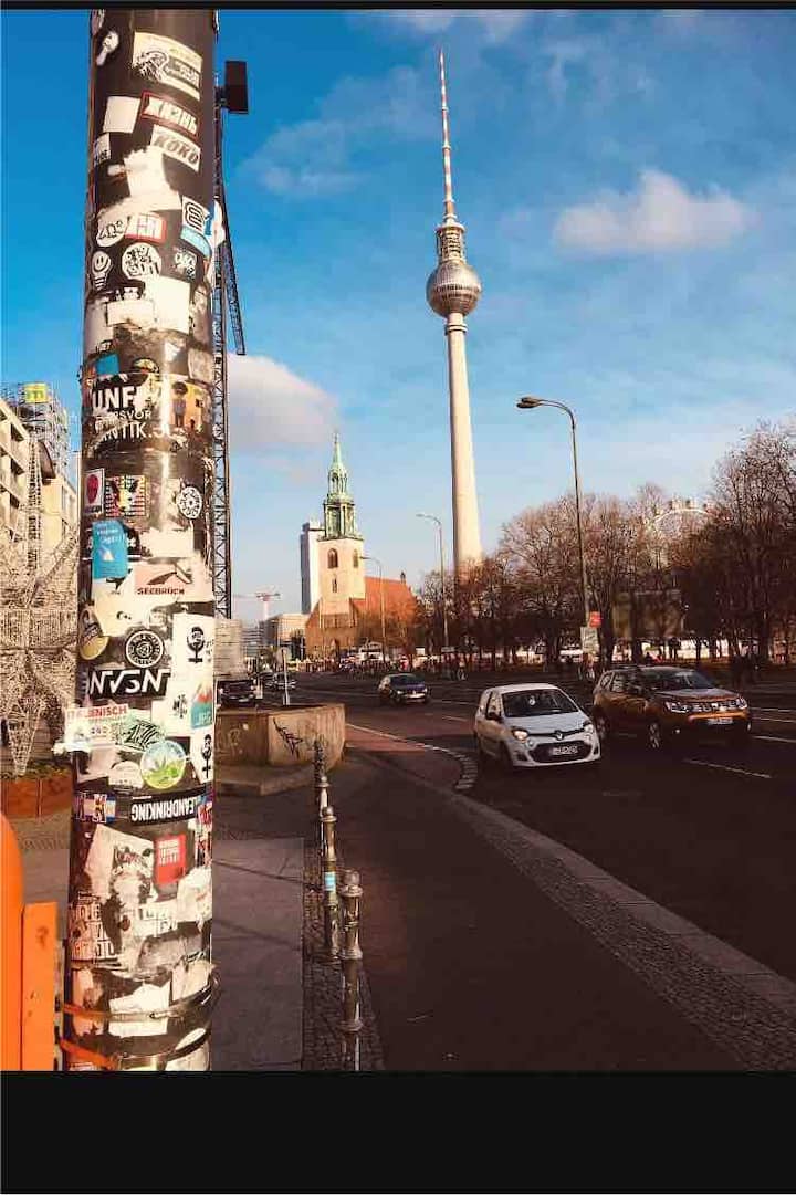 Große Wohnung Im Zentrum, Auch Für Familien - Berlín