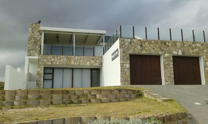 Toekie Tot Nou - Still Bay