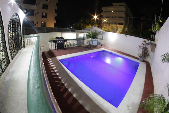 Casa Y Alberca Privada Excelente Ubicación - Acapulco