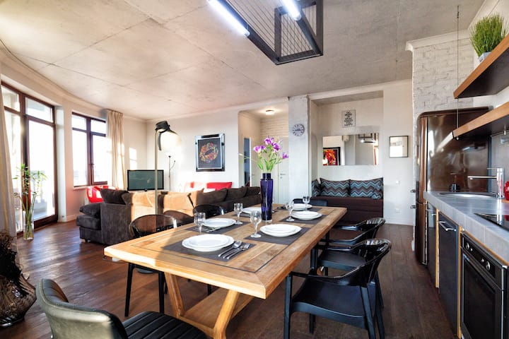 Central Park Terrace Loft 2 Bedrooms  Sea View - Odesa