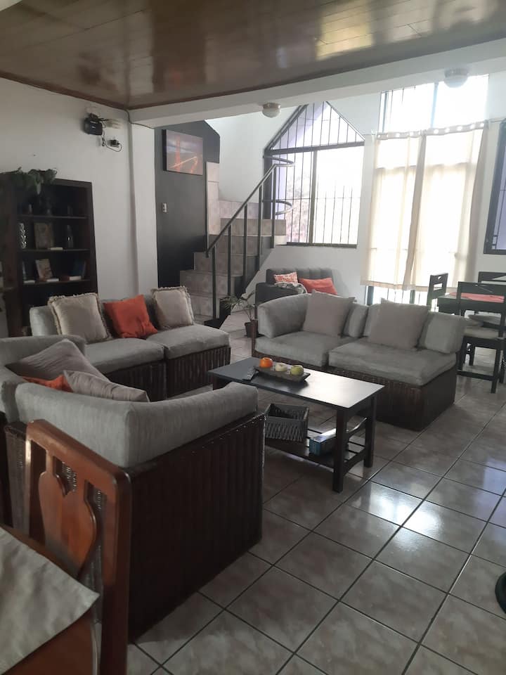 Neón Estancia - Comayagua