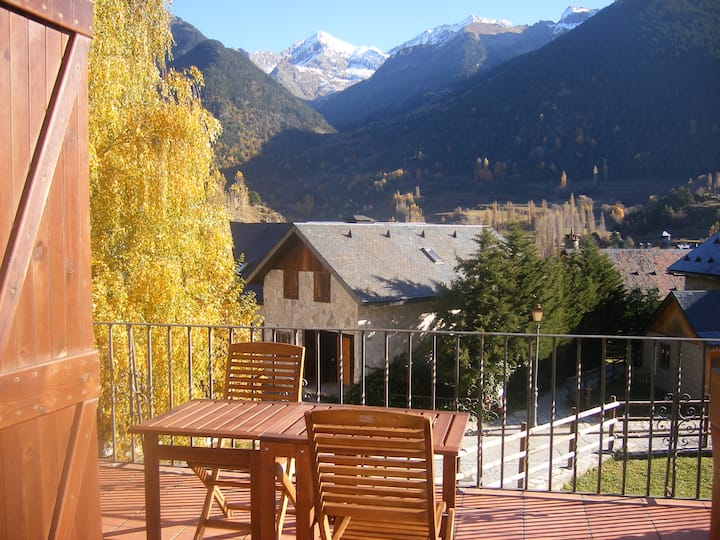 Apto. Con Vistas Y Garaje En Sallent De Gállego. - Formigal