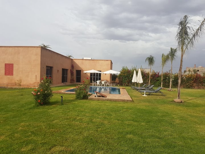 Villa Privée Avec Grande Piscine Chauffée - Marrakesh