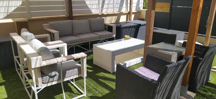 Bandol Calme, T3 70m2  Plein Centre, Terrasse 50m2 - Bandol
