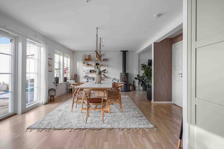 Charmig Villa I Skanör-pool- Nära Havet - Höllviken