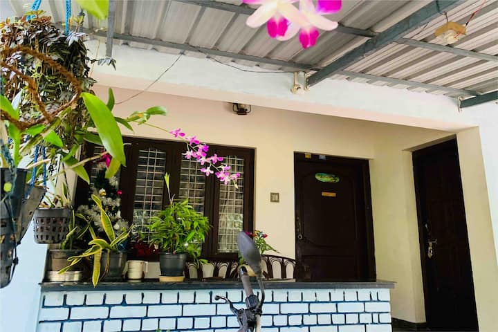 Carmel Mount Farm:ensuite Surrounded By Nature - Palakkad