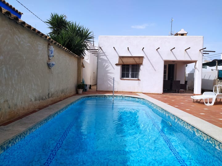 Can Valeria . Chalet Junto Al Puerto Y La Playa. - Gandía