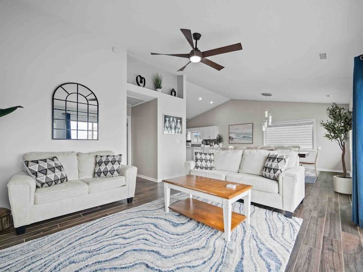 Dog Friendly 4bedroom3bathroom Home Fencebackyard - Surf City, NC