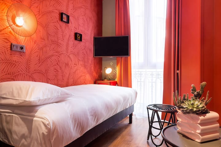 Jolie Petite Chambre Tout Confort à Petit Prix ! - Nizza