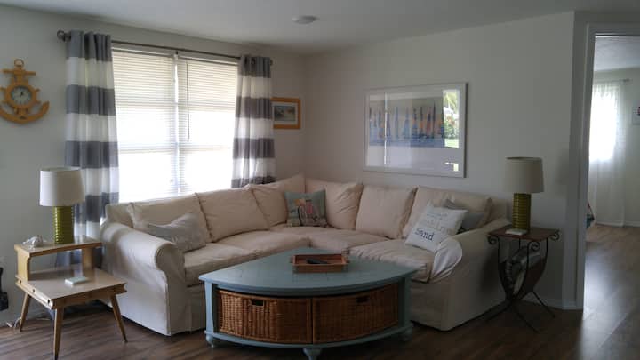 Shamrock Shore House - Venice, FL