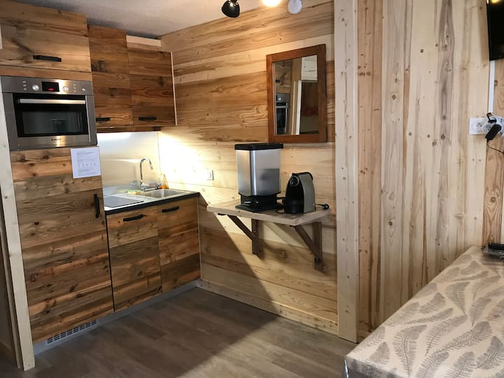 Appartement, Entièrement Rénové, Centre Avoriaz. - Champéry