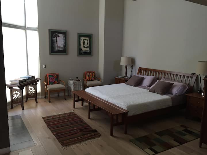 3 Bedroom Exquisite House In West Los Angeles - Santa Monica, CA
