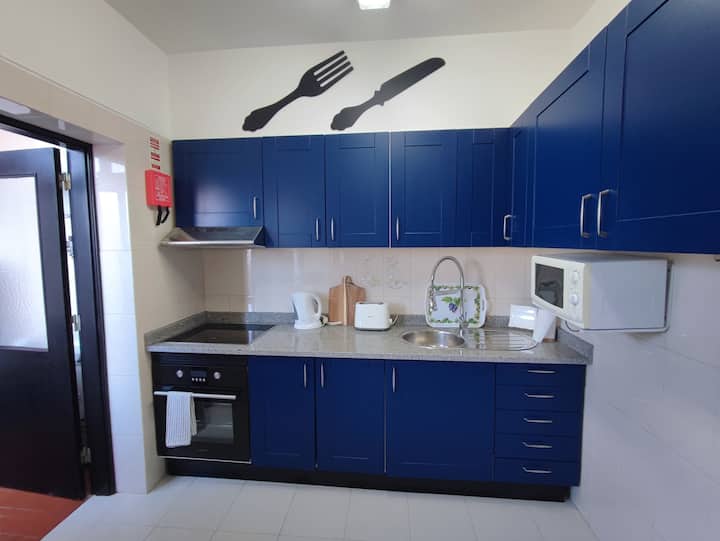 Casa Malu 2bed Old Town, W/ Desk, Wifi & Ac - Lagos