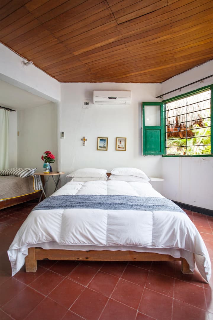Amazing Double Bedroom En-suite With Swimming Pool - Cartagena, Colombia
