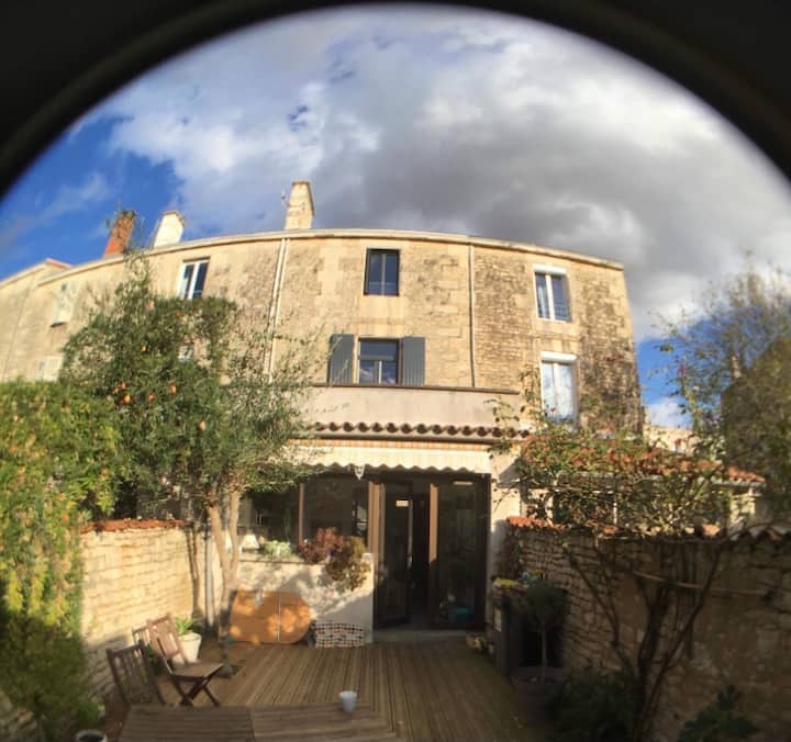 Maison De Ville à 5 Minutes à Pied De La Breche - Niort