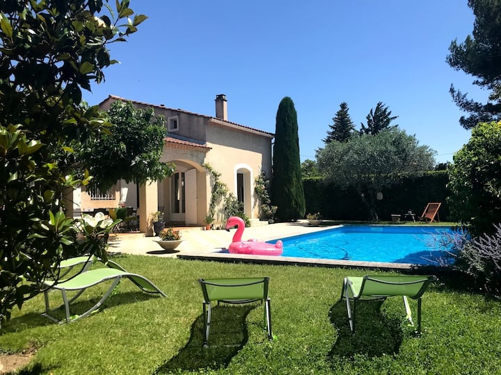 Charmante Villa Traditionnelle à Avignon - Avignon