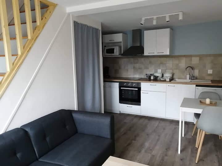Sweet Cocon - Duplex Dans Le Bourg Et Proche Plage - Ouistreham