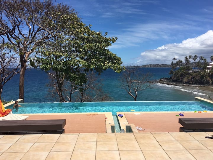Cahaya Villa - 多巴哥島