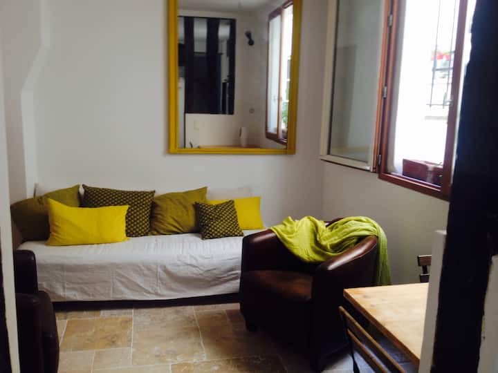 Deux Pièces De Charme Dans Le Marais - París