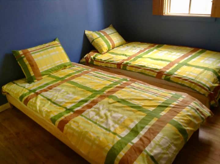 Chambre Avec Salle De Bain Et Entrée Privée - Rouyn-Noranda