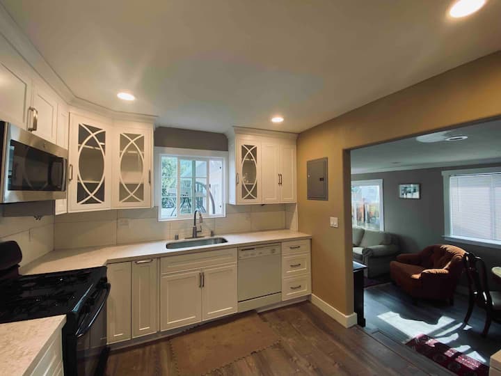 Quality Lovely One Bedroom Apartment￼ - Walnut Creek, CA