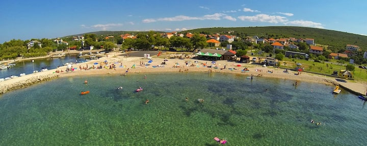 Studio Apartment Next To The Beach - Sukošan