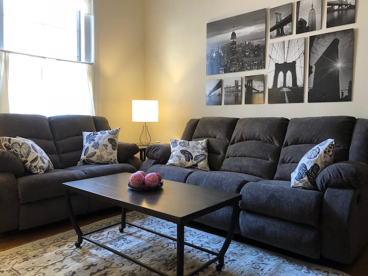 Cozy 2bd 2ba 20th And Chestnut - Philadelphia