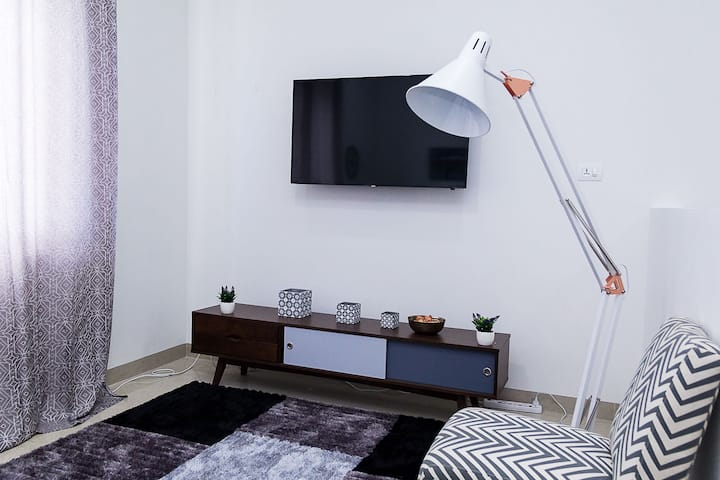 Perfectly Located Condo In Osu - Accra