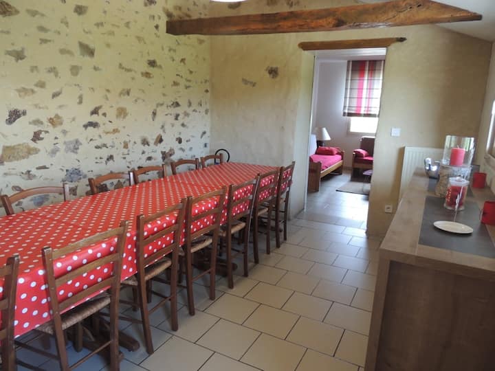 Gîte Des Hirondelles - 14 Couchages - Mayenne