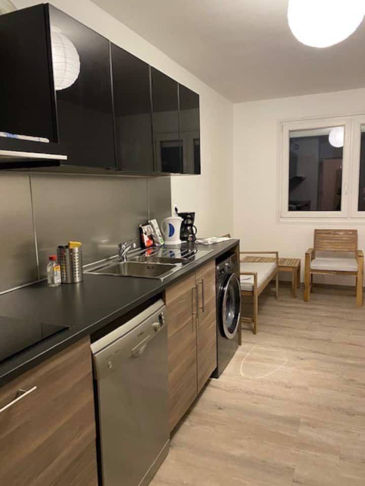 Grand Appartement Moderne De 85m² Avec Balcon - Caen