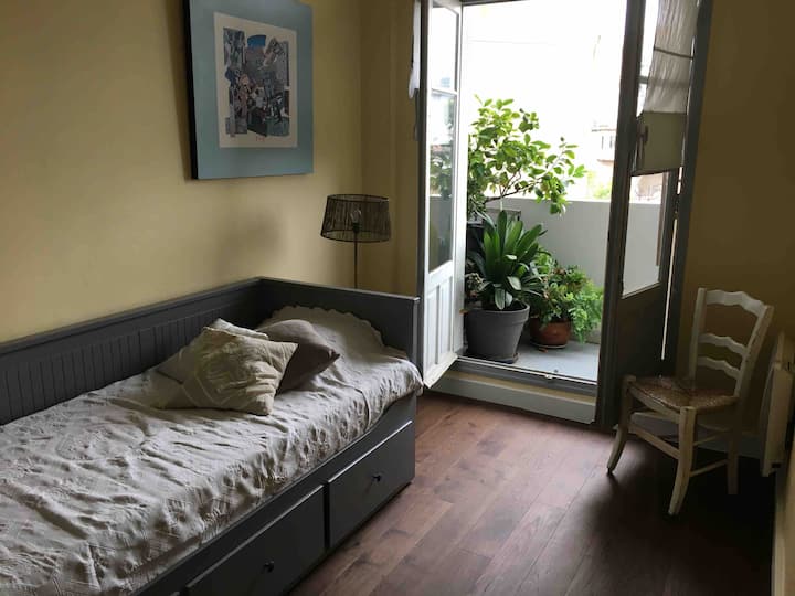 Chambre Lumineuse Et Tranquille Proche Gare - Marseille