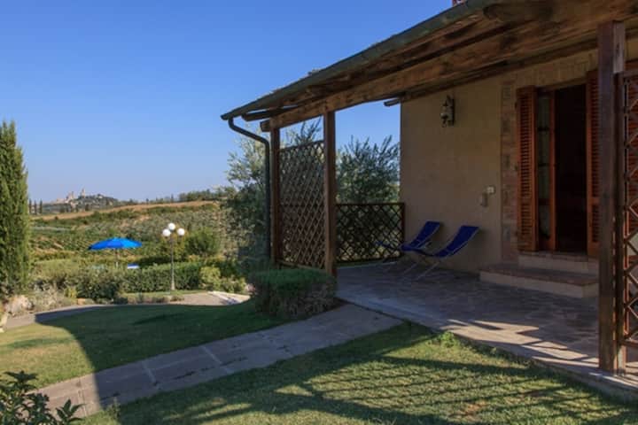 Appartement Avec Une Chambre Au Rez-de-chaussée - San Gimignano