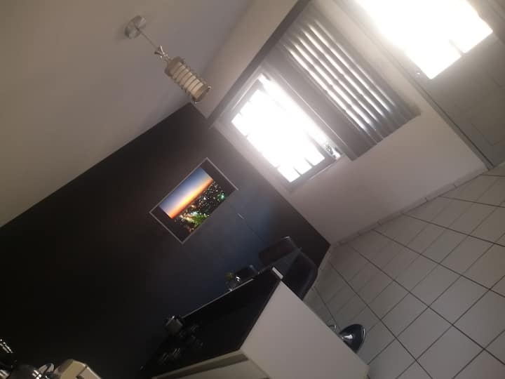 Flat Com Garagem Em Condomínio  Fechado Com Segurança 24hs... - Feira de Santana