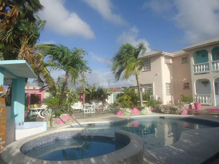 Mignon Sunshine Apartments Basic Room No Kitchen - Barbados