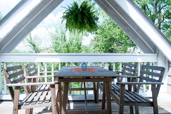 Highlands Carriage House - Louisville, KY