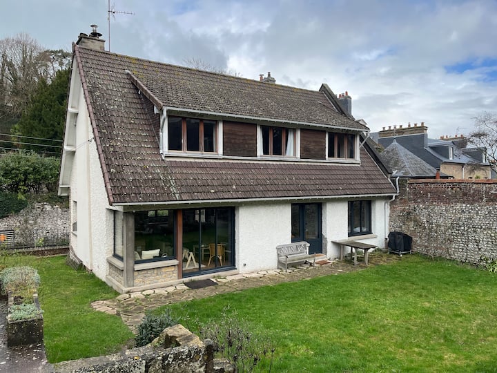 Agréable Maison De Ville Avec Jardin - Dieppe