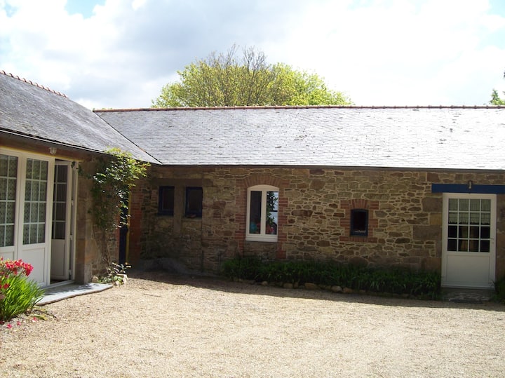 Belle Maison Atypique Au Calme Proche Mer Avec Spa - Finistère