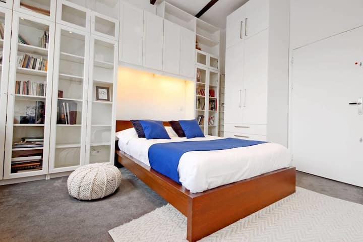 Great Private Studio Best Location | Center, Canal - Amsterdam