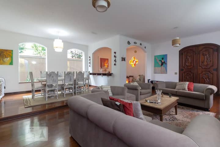 House: Fireplace, Swimming Pool, Garden, Barbecue - São Paulo