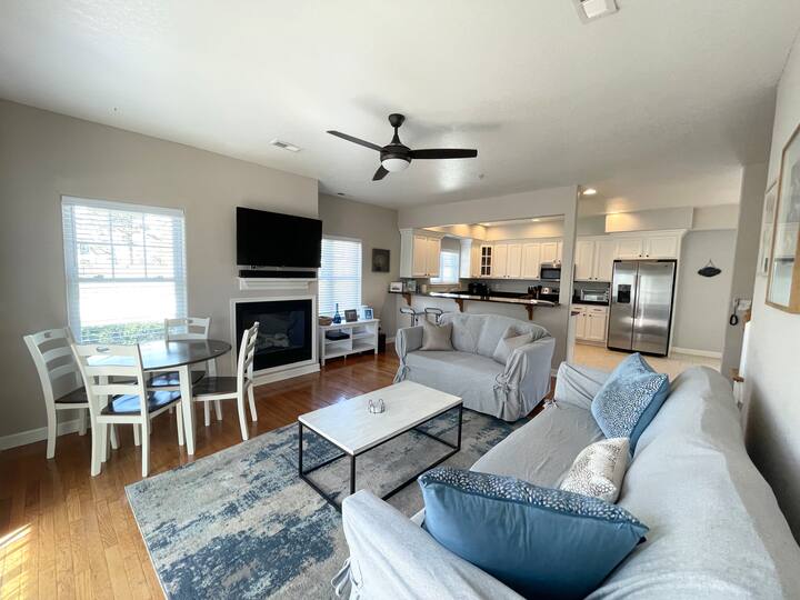 Heart Of Vibe & Resort District Beach Retreat - Virginia Beach Oceanfront