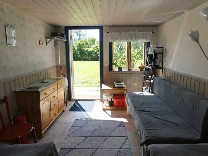 Riverside Farm Fish & Family Friendly Cottage Nr.3 - Munkedal